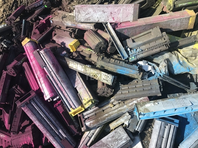 Distrugere si eliminare produse expirate sau deteriorate, firma ...